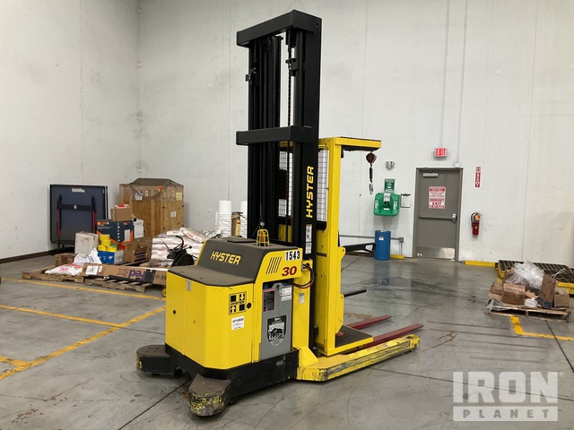 2013 Hyster R30XMA3 3000 lb Order Picker in Richmond, Virginia, United ...