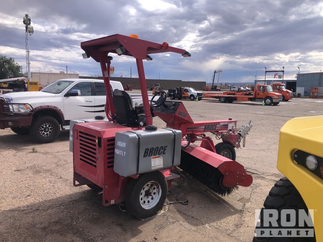 2017 Broce BW-260 Self-Propelled Broom in Albuquerque, New Mexico ...