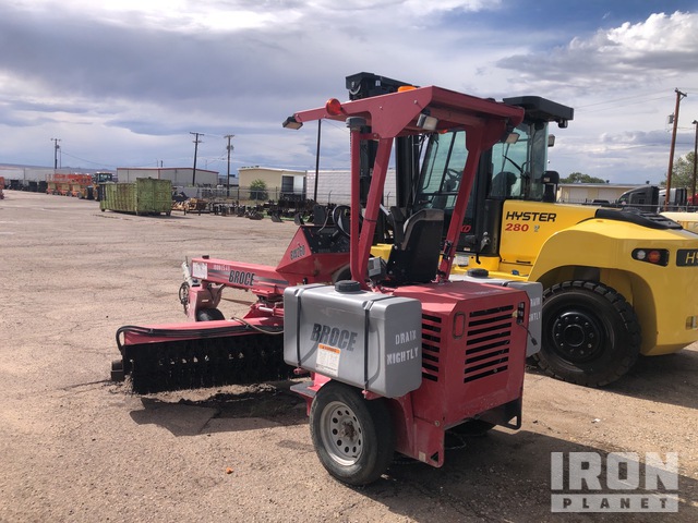 2017 Broce BW-260 Self-Propelled Broom in Albuquerque, New Mexico ...