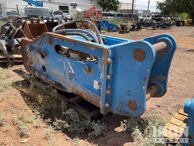 Okada Top 400 Hydraulic Breaker in Flagstaff, Arizona, United States ...