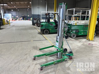 2016 Genie SLC-12 Material Hoist in MOUNT PROSPECT, Illinois, United ...