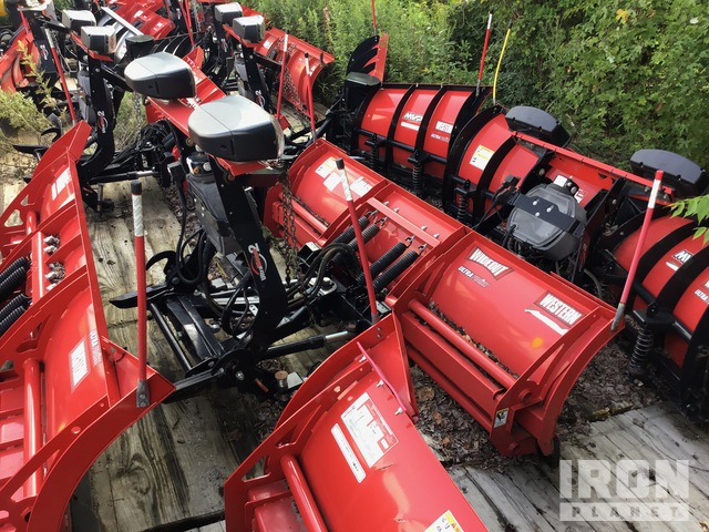 Western Wideout Ultra Finish 8 ft-10 ft Snow Plow in Warrington ...