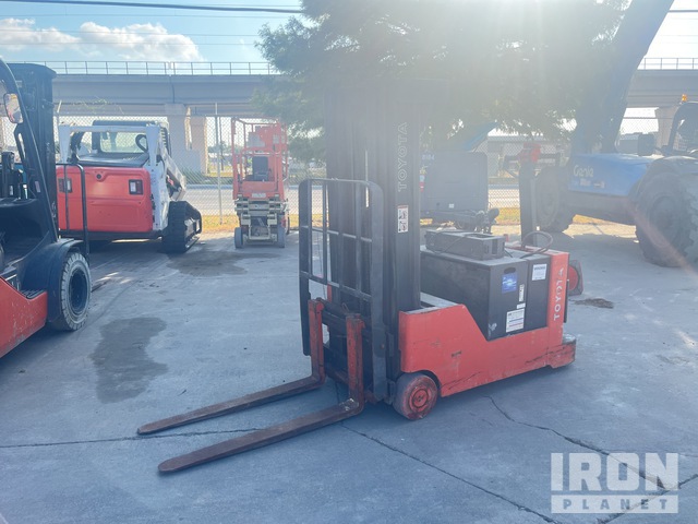 2018 Toyota 6BWC15 2750 lb Electric Stacker in DALLAS, Texas, United ...