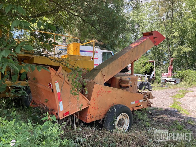 Asplundh Chipper Wood Chipper in West Mifflin, Pennsylvania, United ...