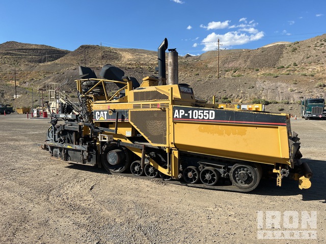 2006 Cat AP 1055D Track Asphalt Paver in Sparks, Nevada, United States ...