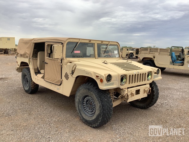Surplus 2004 AM General M1097A2 HMMWV 4 Door Soft Top w/Truck Body in ...
