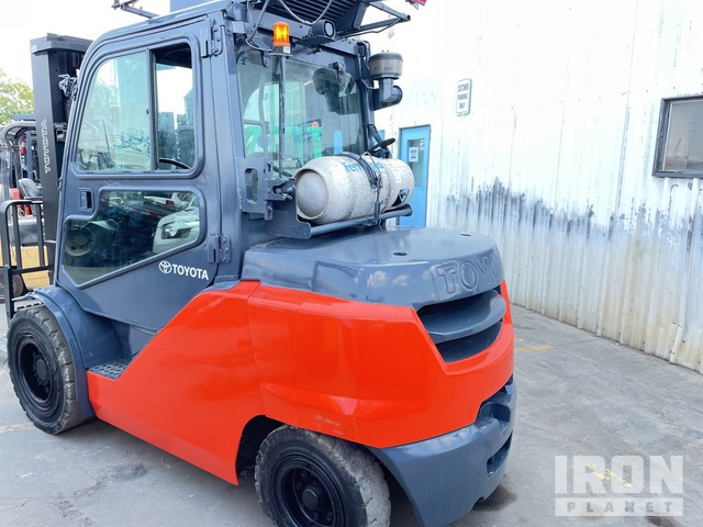 2020 Toyota 8FG45U 10000 lb Pneumatic Tire Forklift in Irving, Texas ...
