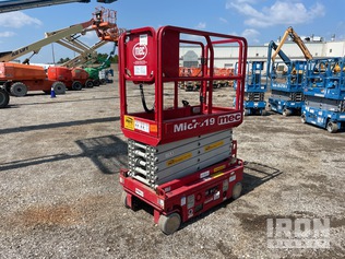 2018 MEC Micro 19 Electric Scissor Lift in South Vienna, Ohio, United ...