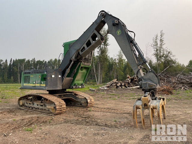 2018 John Deere 2156G Short Wood Log Loader in Fort St. James, British ...