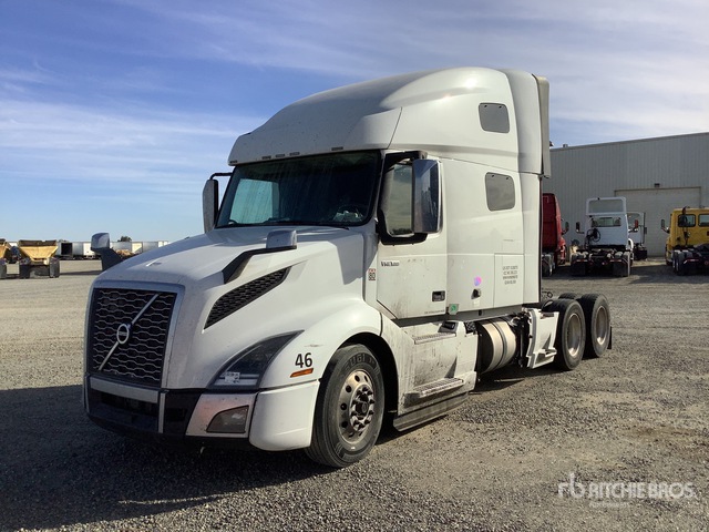 2019 Volvo VNL760 6x4 T/A Sleeper Truck Tractor | Ritchie Bros. Auctioneers