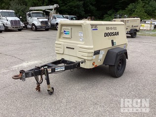 2014 Doosan P185 185 cfm Mobile Air Compressor in North Franklin ...