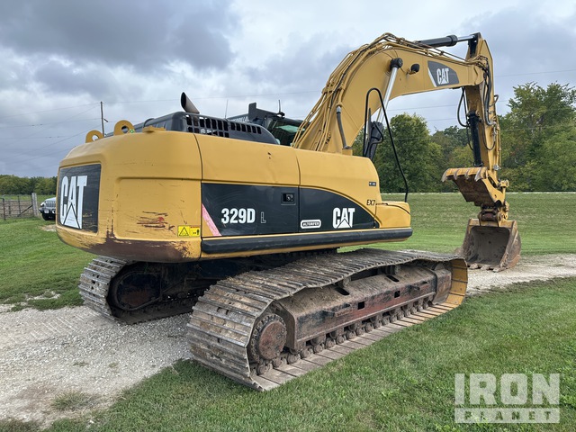 2009 Cat 329D Roadbuilder Tracked Excavator in Wapello, Iowa, United ...