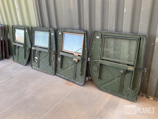 Surplus (4) HMMWV Humvee Doors in Yermo, California, United States ...