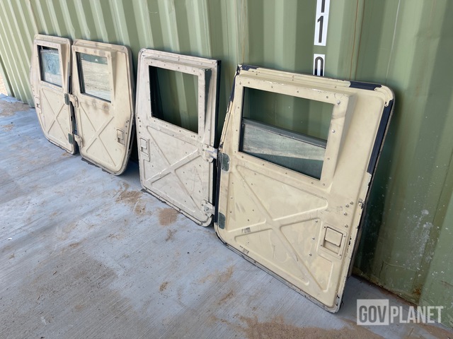 Surplus Set of (4) HMMWV Humvee Doors in Yermo, California, United ...