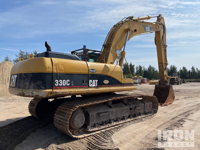 Cat 330CL Tracked Excavator in Sept-Iles, Quebec, Canada (IronPlanet ...