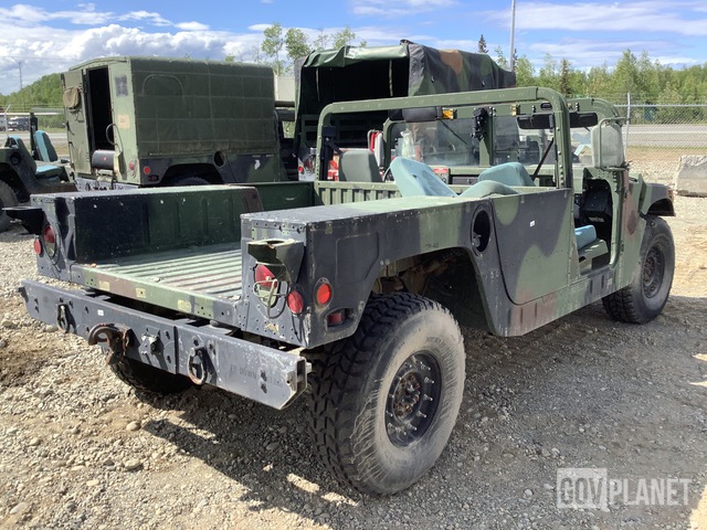 Surplus 2003 AM General M1097A2 HMMWV 2 Door w/Truck Body in Wasilla ...