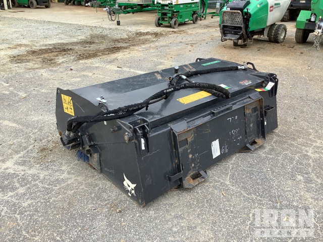 2022 Bobcat SWB72 72 in Skid Steer Sweeper in Greensboro, North ...
