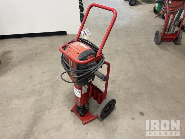 2017 Hilti TE3000-AVR Demolition Breaker in North Fond Du Lac ...