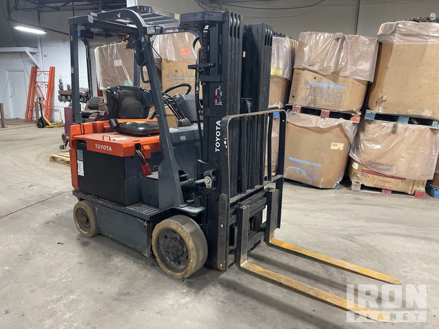 2004 Toyota 7FBCU25 3500 lb Electric Forklift in Troy, Michigan, United ...