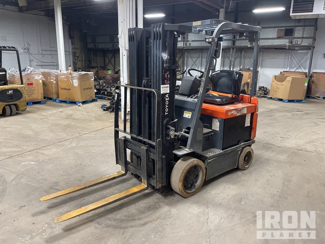 2004 Toyota 7FBCU25 3500 lb Electric Forklift in Troy, Michigan, United ...