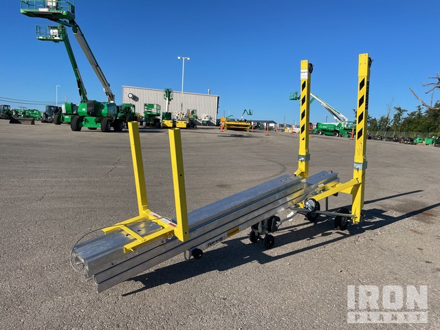 2023 Sumner 2118 Material Hoist in FRANKSVILLE, Wisconsin, United ...