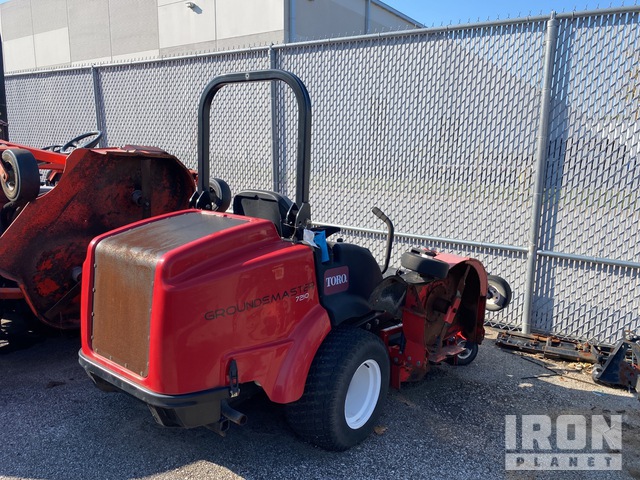2015 Toro 30695 Zero-Turn Lawn Mower in Berkeley, Missouri, United ...