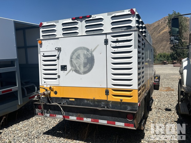 2006 Atlas Copco XRVS476CD ASME R0W Mobile Air Compressor in Corona ...