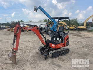 2014 Kubota KX018-4 Mini Excavator in Pasadena, Texas, United States ...