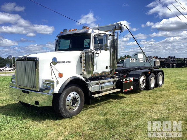 2005 Western Star 4900FA 8x4 Roll-Off Truck in Peebles, Ohio, United ...