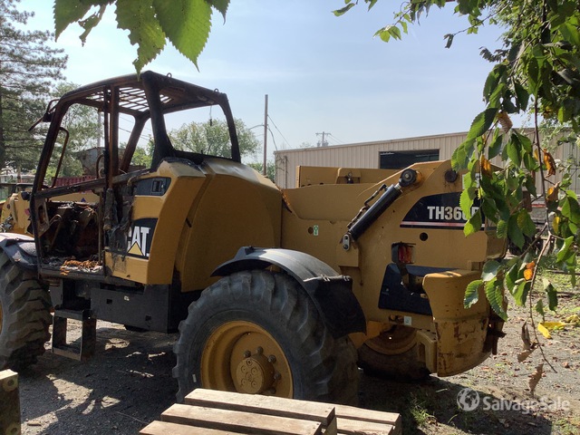 2006 Cat TH360B Telehandler (Inoperable) in Watervliet, New York ...