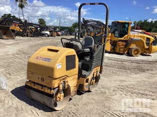 2017 Volvo DD 15 Double Drum Roller in Davie, Florida, United States ...