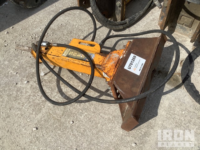 Arrowhead R40 Hydraulic Breaker in Des Moines, Iowa, United States ...