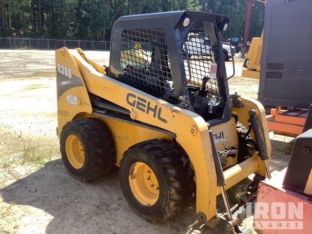 2017 Gehl R260 Skid Steer Loader in Raleigh, North Carolina, United ...