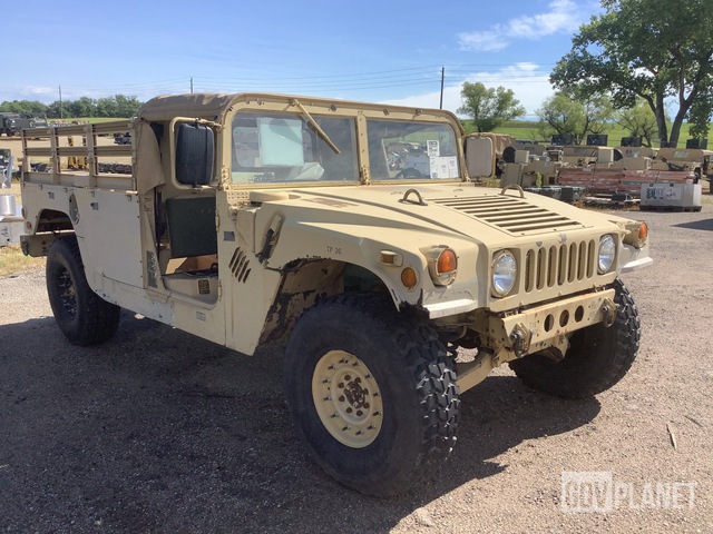 Surplus 2006 AM General M1097R1 HMMWV 2 Door Soft Top w/Truck Body in ...