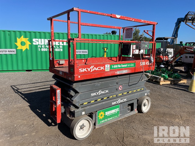 2014 Skyjack SJ4626 Electric Scissor Lift in Toronto, Ontario, Canada ...