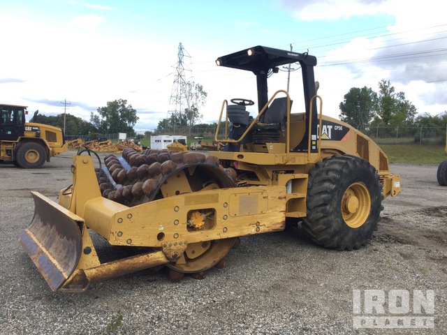 2008 Cat CP56 Padfoot Drum Compactor in Grand Rapids, Michigan, United ...