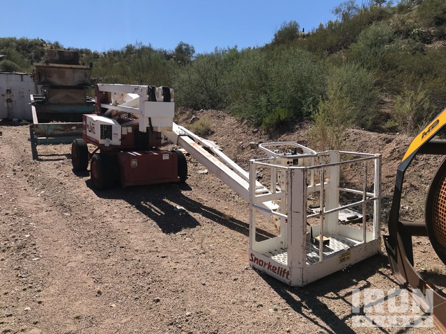 1999 Snorkel UNO-41KG 2WD Dual Fuel Articulating Boom Lift in Hayden ...