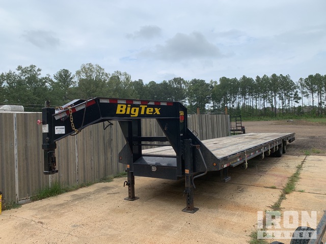 2020 Big Tex 25GN-40BK8SIR Gooseneck Flatbed Trailer in Pearl ...