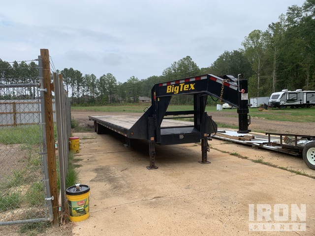 2020 Big Tex 25GN-40BK8SIR Gooseneck Flatbed Trailer in Pearl ...