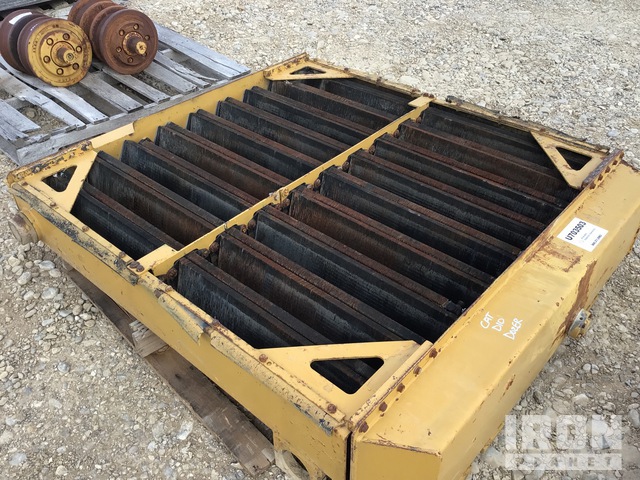 Cat D10 Radiator in Lewistown, Montana, United States (IronPlanet Item ...