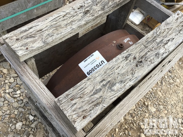 Cat D8 Idler in Lewistown, Montana, United States (IronPlanet Item ...