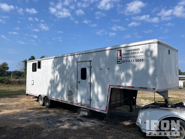 2007 Wells Cargo 36 ft T/A Enclosed Trailer in Lexington, Tennessee ...