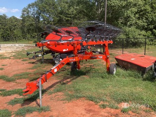 2020 Kubota RA110CR 20 ft 3-Point Hay Rake in Social Circle, Georgia ...