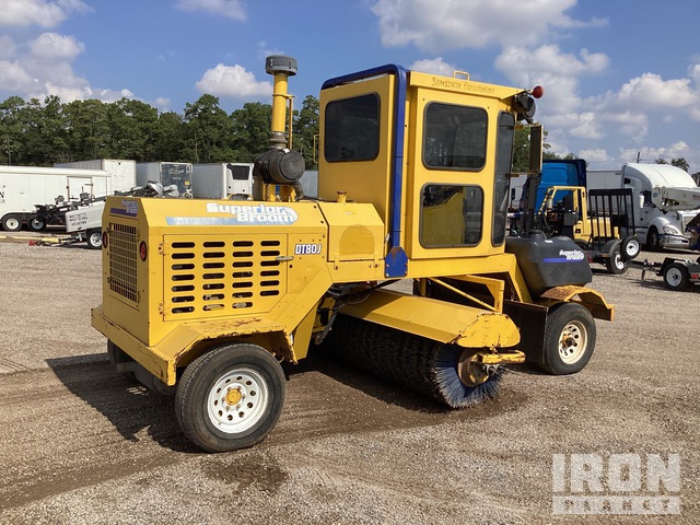 2014 Superior DT80-J Self-Propelled Broom in Humble, Texas, United ...