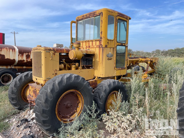 Cat 112 Motor Grader in Duke, Oklahoma, United States (IronPlanet Item ...