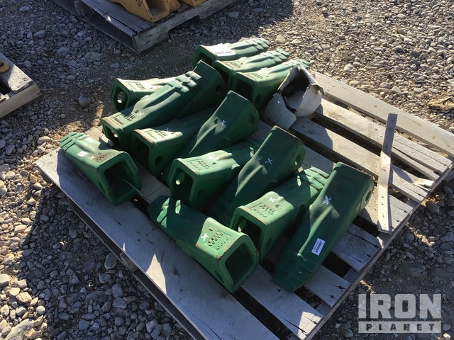 Quantity of (14) Eaco Teeth in Lewistown, Montana, United States ...