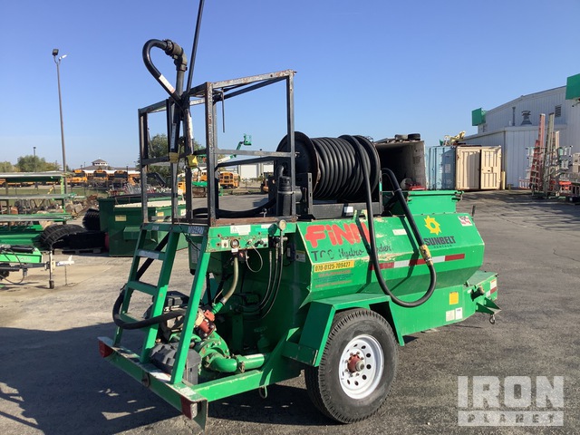 2015 Finn T60T-SB-30 Hydroseeder in Findlay, Ohio, United States ...