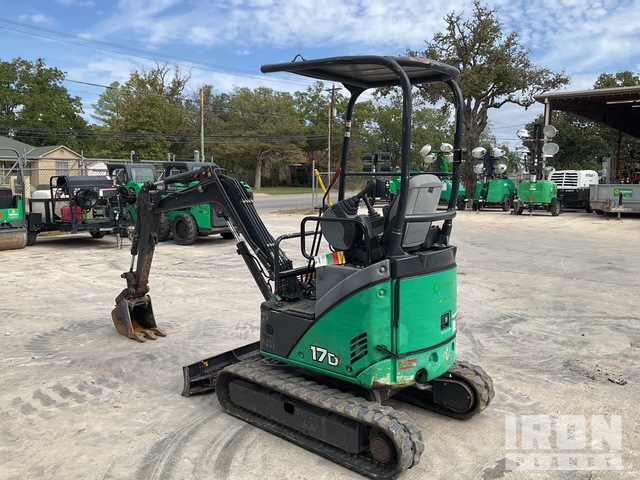2014 John Deere 17D Mini Excavator in Fredericksburg, Texas, United ...