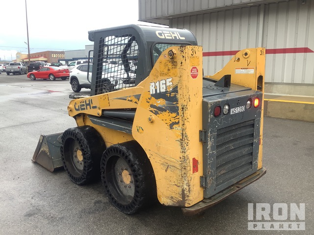 2016 Gehl R165 Skid Steer Loader in PORTSMOUTH, Ohio, United States ...