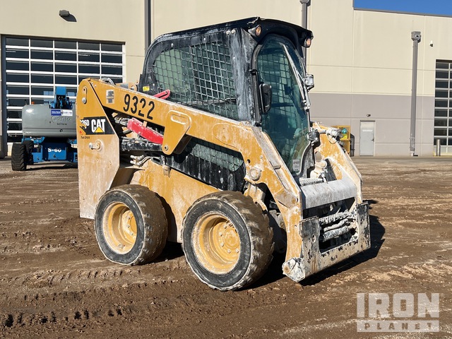 2017 Cat 226D Two-Speed Skid Steer Loader in Joplin, Missouri, United ...